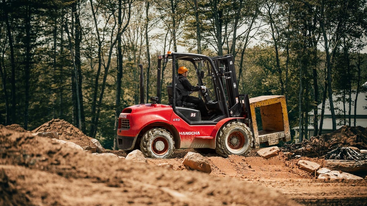 Product Review: Hangcha’s RT35 Rough Terrain Forklift